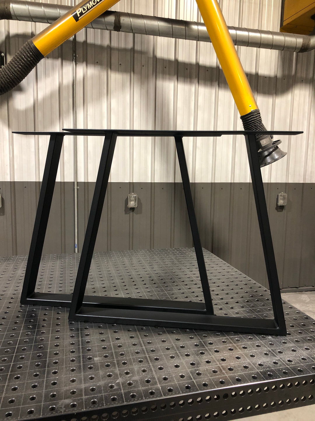 Inverse Trapezoid Metal Table Legs – Black & Smith Ironworks