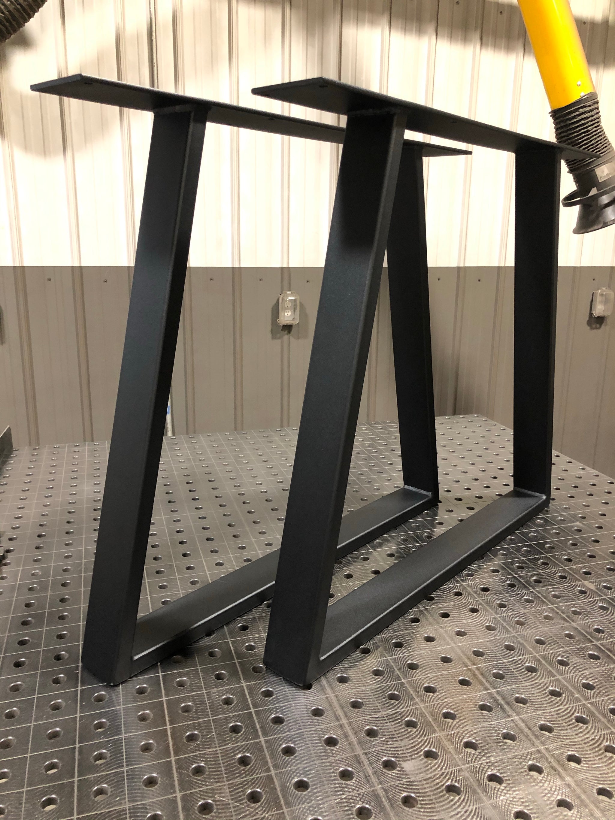 Inverse Trapezoid Metal Table Legs – Black & Smith Ironworks